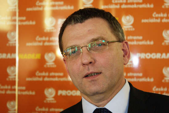 Česká republika vyvezla vloni zbraně za více než sedm miliard